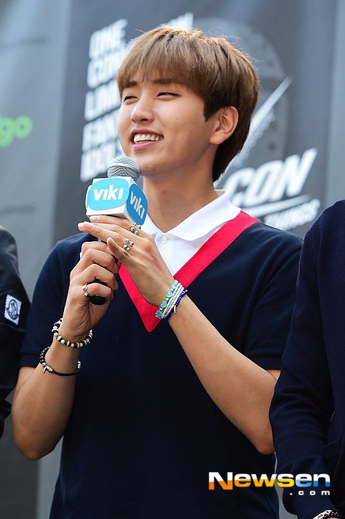 Teen Top, VIXX, B1A4, ไอยู (IU), ยูอินนา (Yoo In Na) ฯลฯ ร่วมเดินพรมแดงในงาน KCON 2014 ′M ...