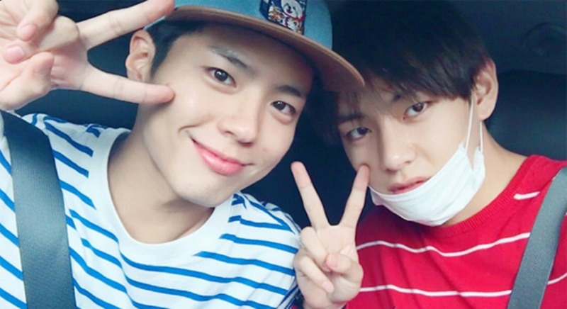 พัคโบกอม (Park Bo Gum) อวยพรวันเกิด วี (V) บีทีเอส (BTS) - Popcornfor2.com